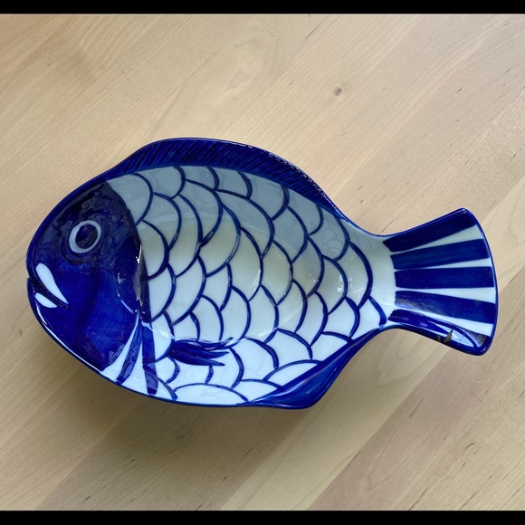 Dansk | Kitchen | Dansk Fish Serving Bowl Bluewhite | Poshmark